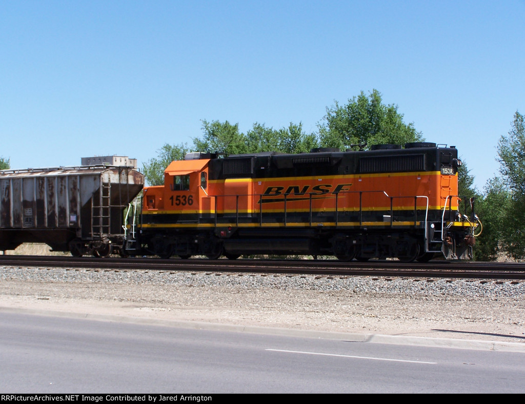 BNSF 1536